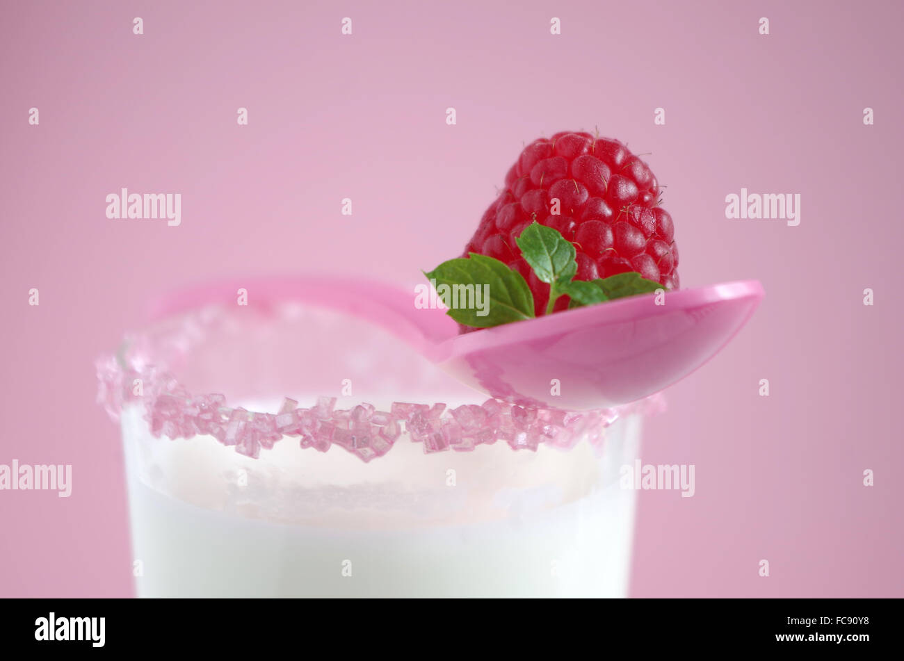 raspberry and milk Stock Photo - Alamy
