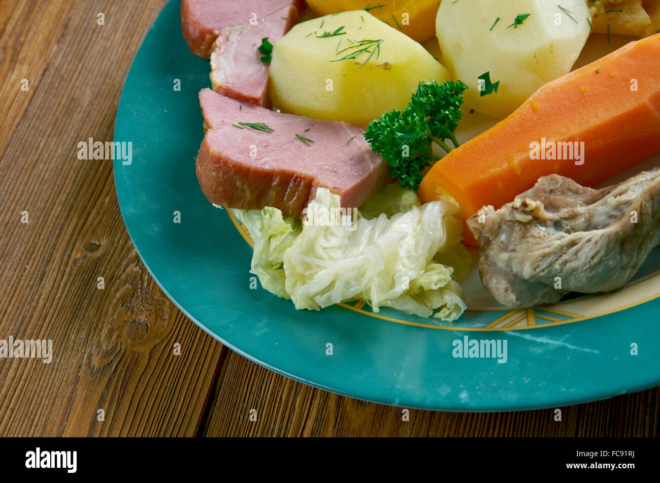Corned salt beef dinner hi-res stock photography and images - Alamy