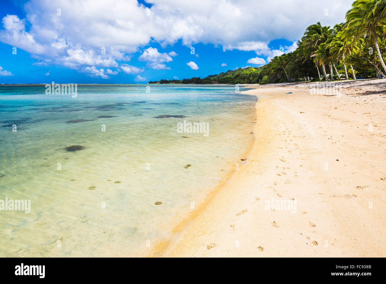 Tropical Beach in Muri area of Rarotonga, Cook Islands, South Pacific ...