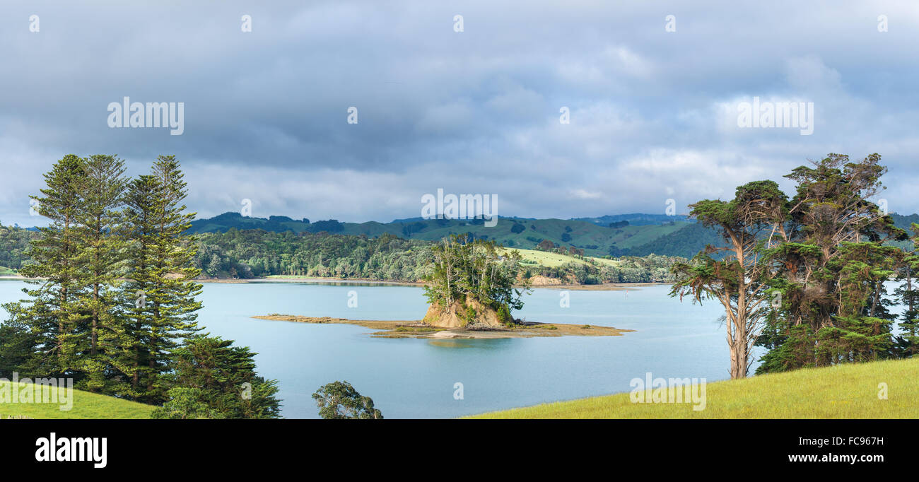 Estuary near Snells Beach, Auckland Region, North Island, New Zealand ...