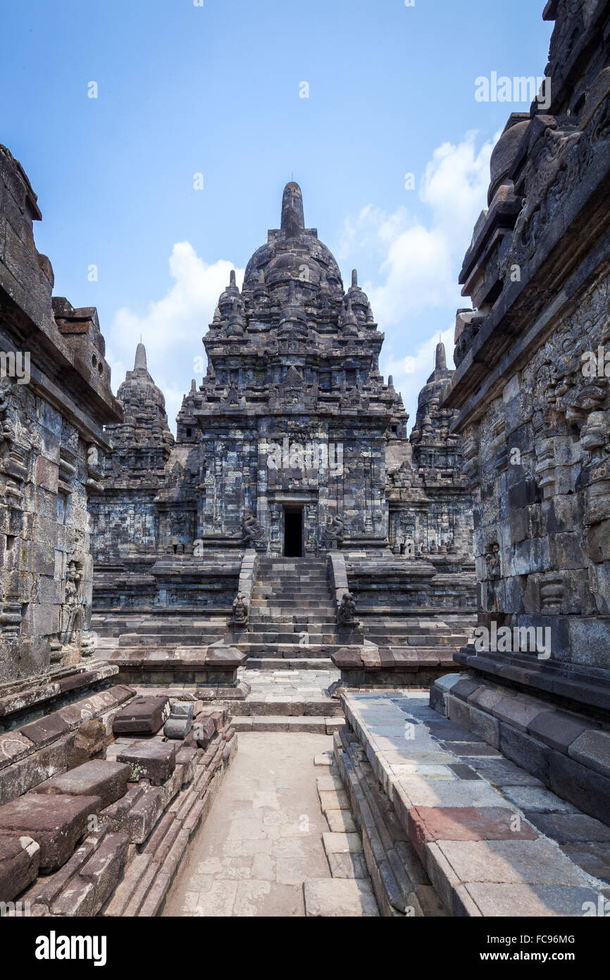 Mahayana Buddhist Temple High Resolution Stock Photography and Images ...