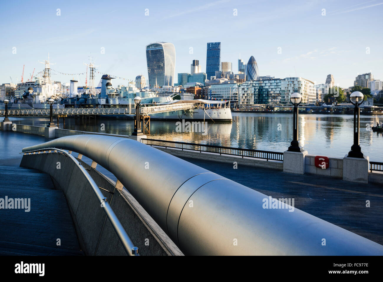 More london hi-res stock photography and images - Alamy