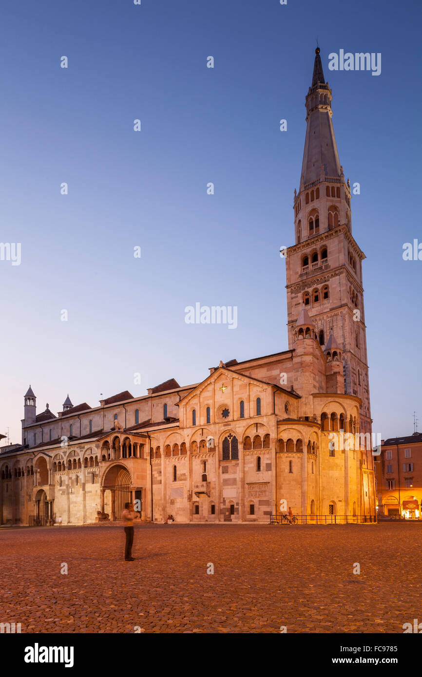 Modena Cathedral and Piazza Grande, UNESCO World Heritage Site, Modena ...
