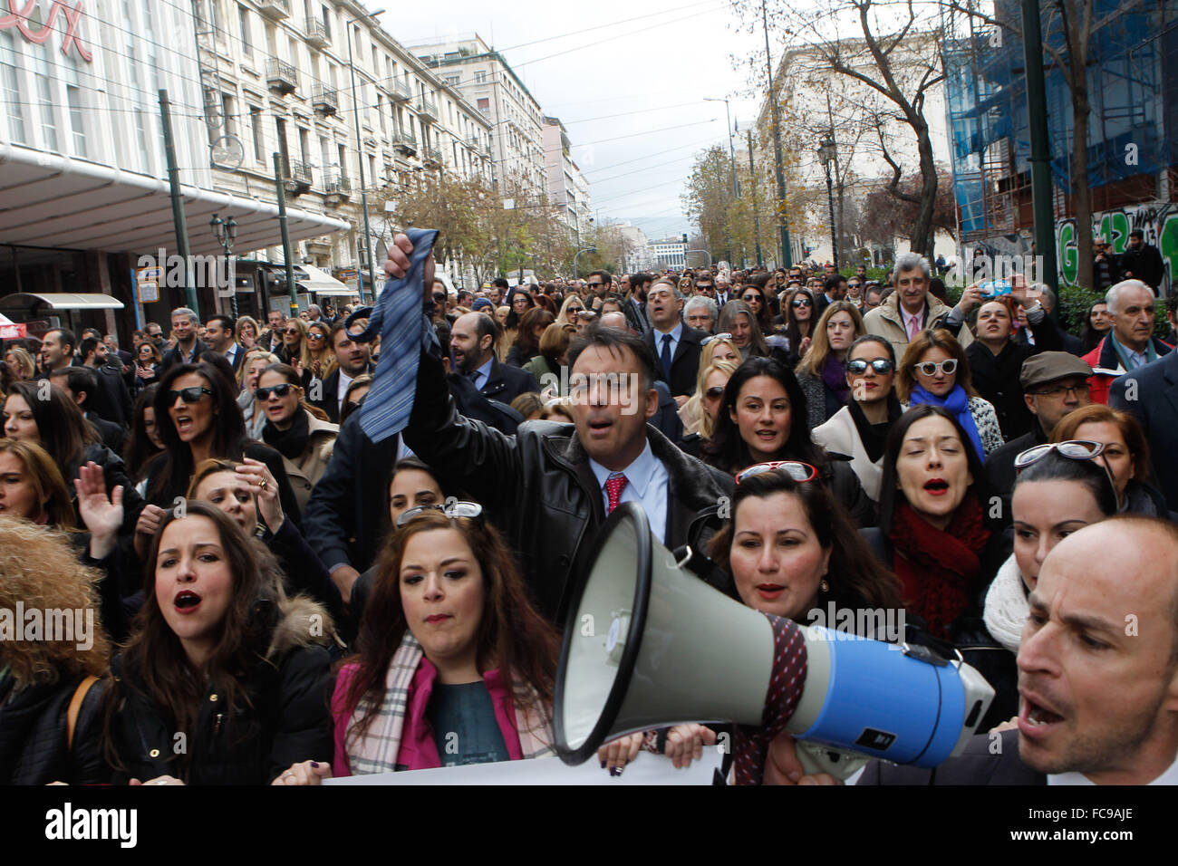 Athens, Greece. 21st Jan, 2016. Thousands of Greek lawyers, doctors ...