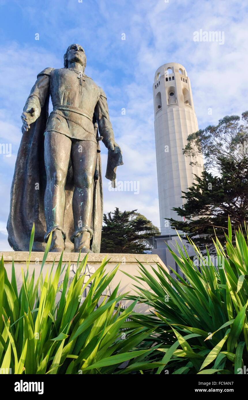 Coit Tower, aka the Lillian Coit Memorial Tower on Telegraph Hill ...