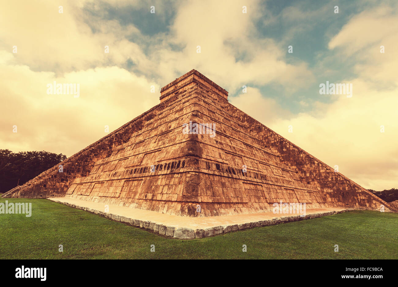 Pyramid in Mexico Stock Photo - Alamy