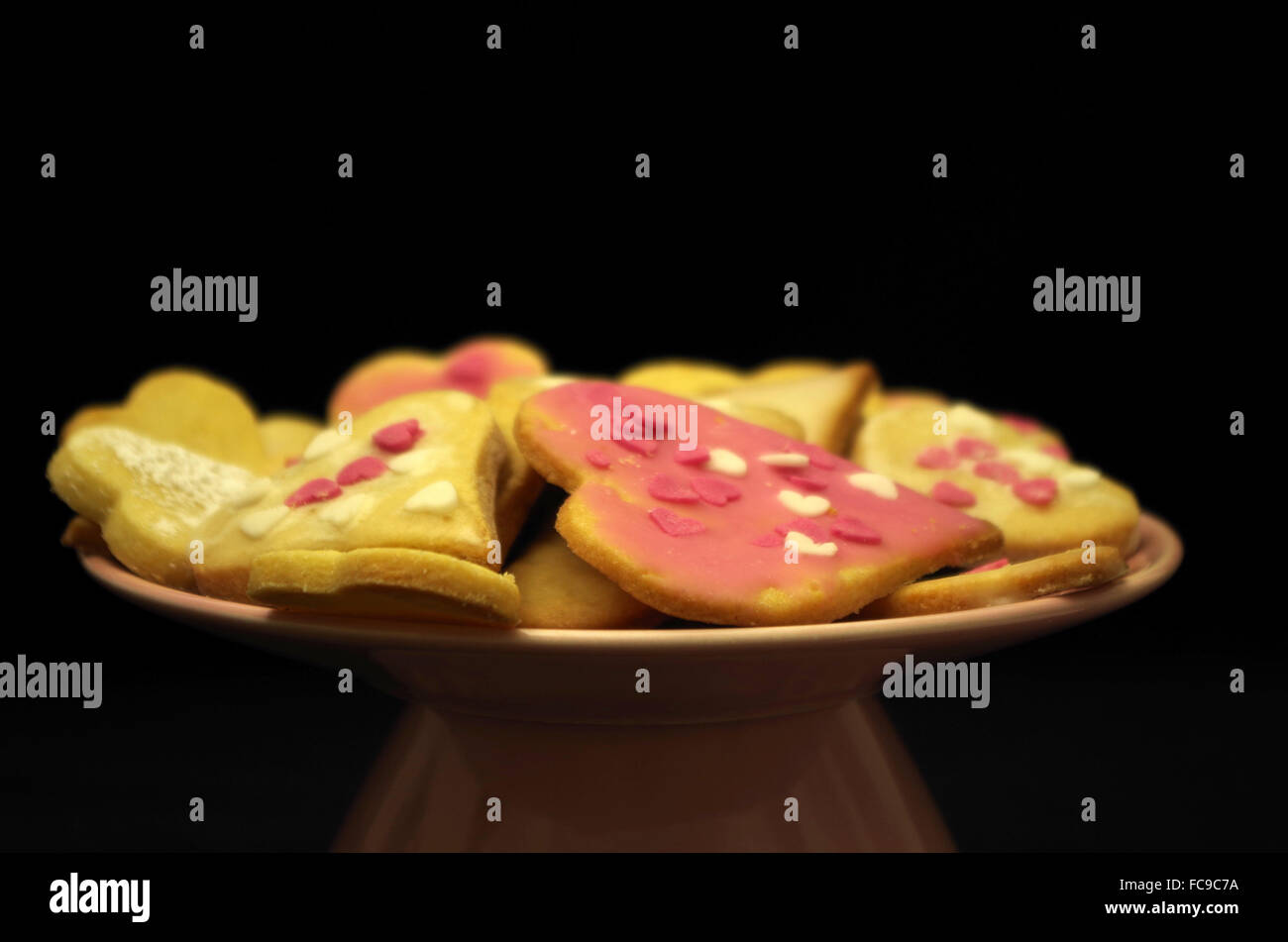 Hundreds of hearts hi-res stock photography and images - Alamy