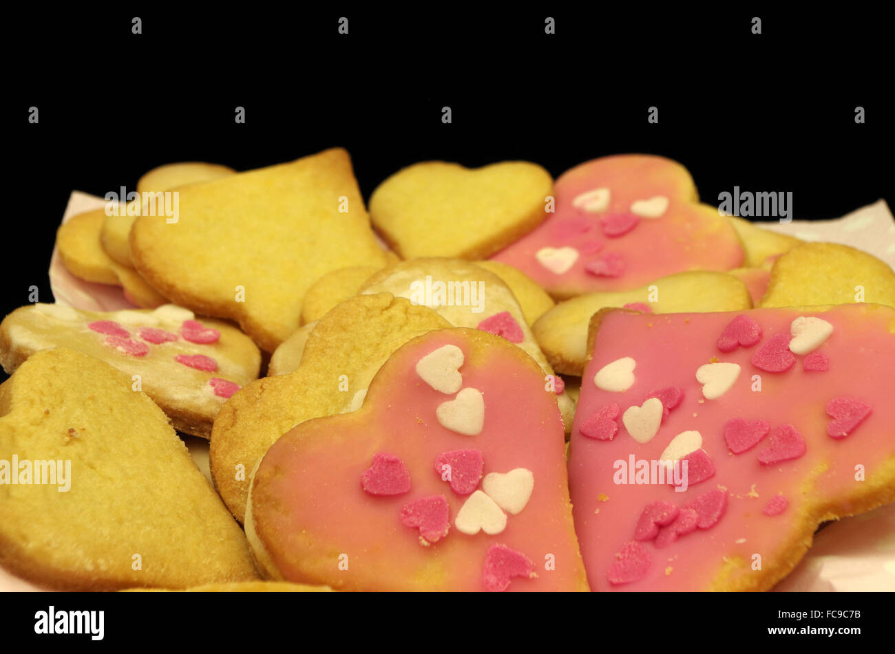 Hundreds of hearts hi-res stock photography and images - Alamy