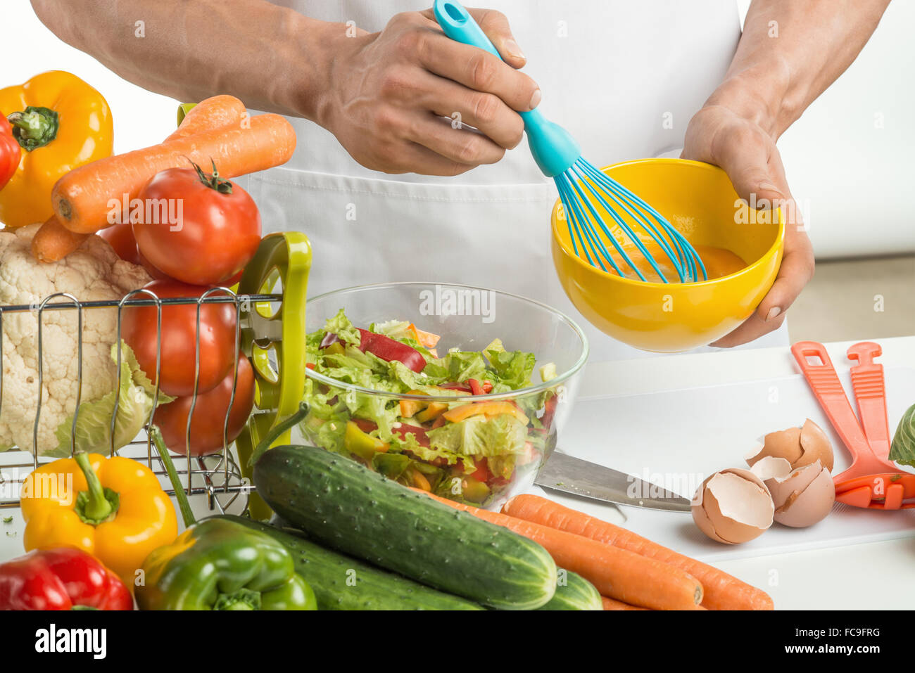 Bodybuilder cook hi-res stock photography and images - Alamy