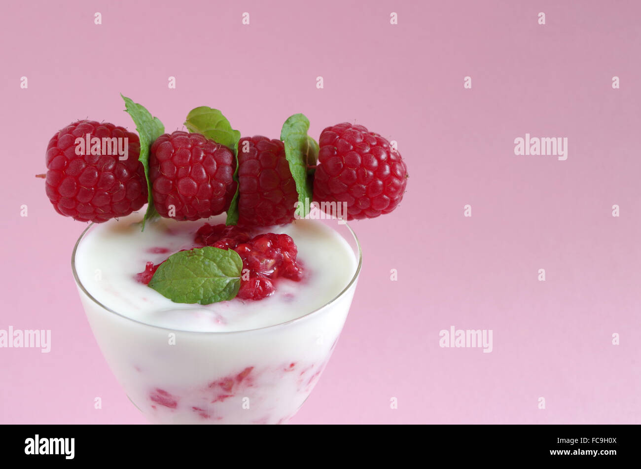 raspberry and yoghurt Stock Photo - Alamy