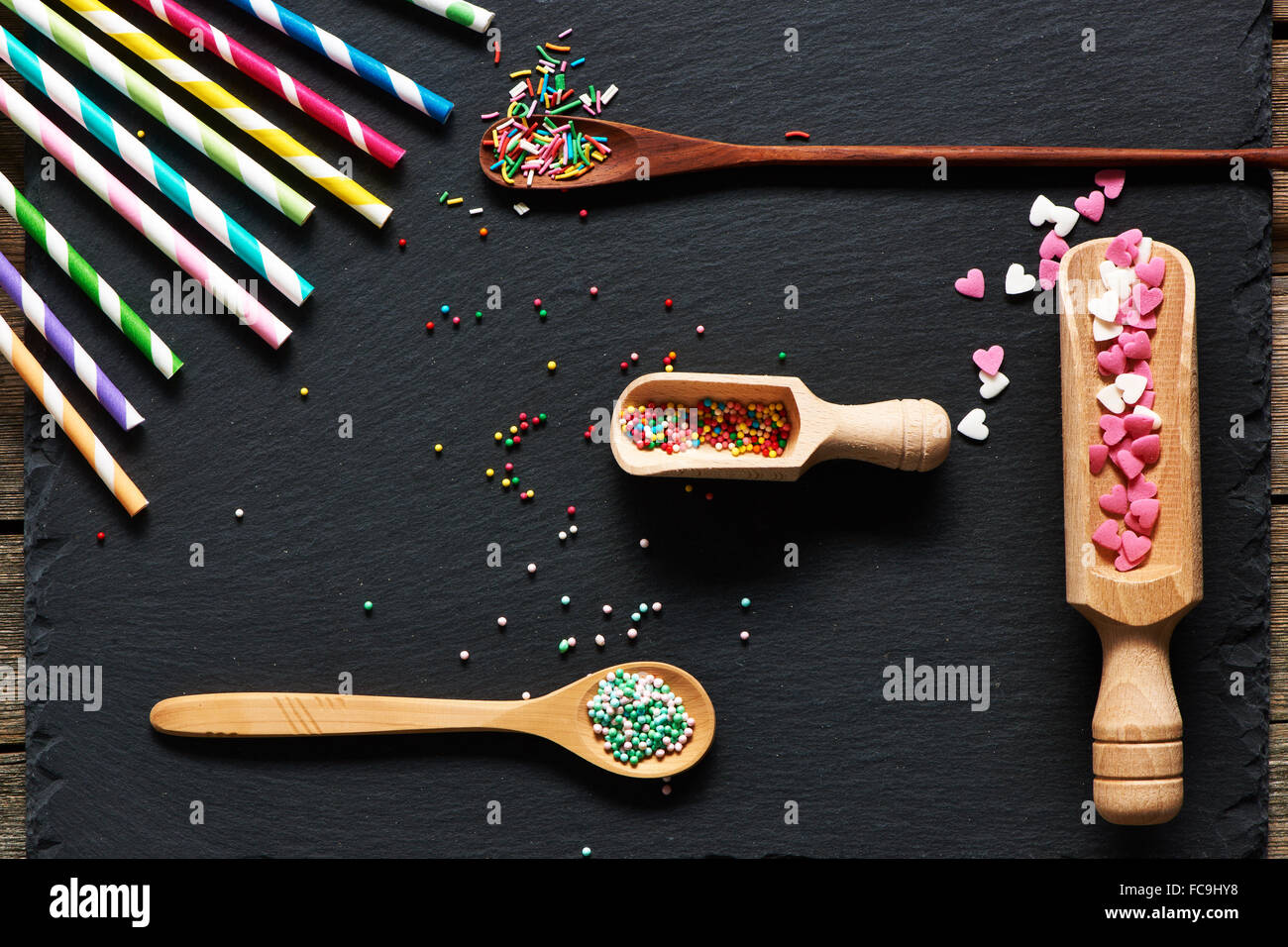 Drinking straws and sugar sprinkle dots Stock Photo - Alamy