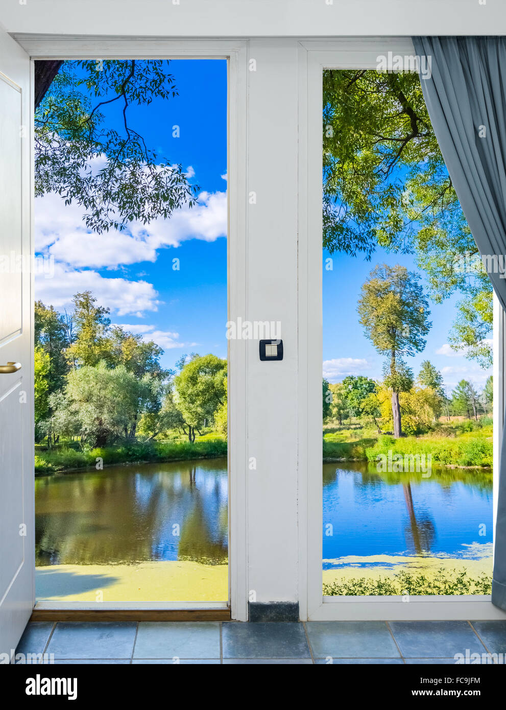 Scenic view green meadow hi-res stock photography and images - Alamy