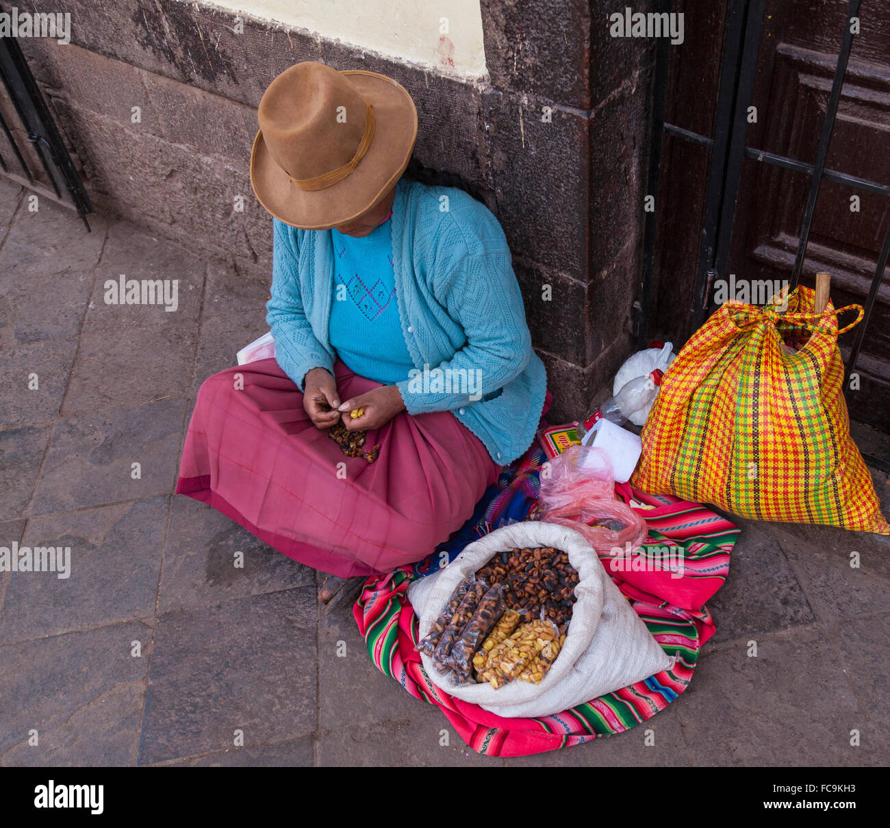 Peruvian peru poverty poor hi-res stock photography and images - Alamy