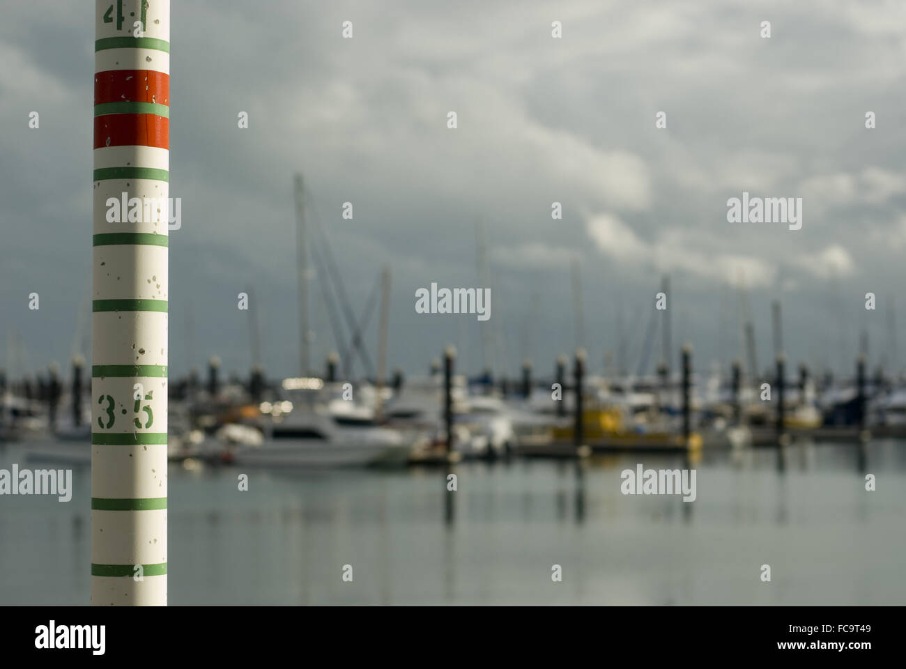 Tide gauge hi-res stock photography and images - Alamy