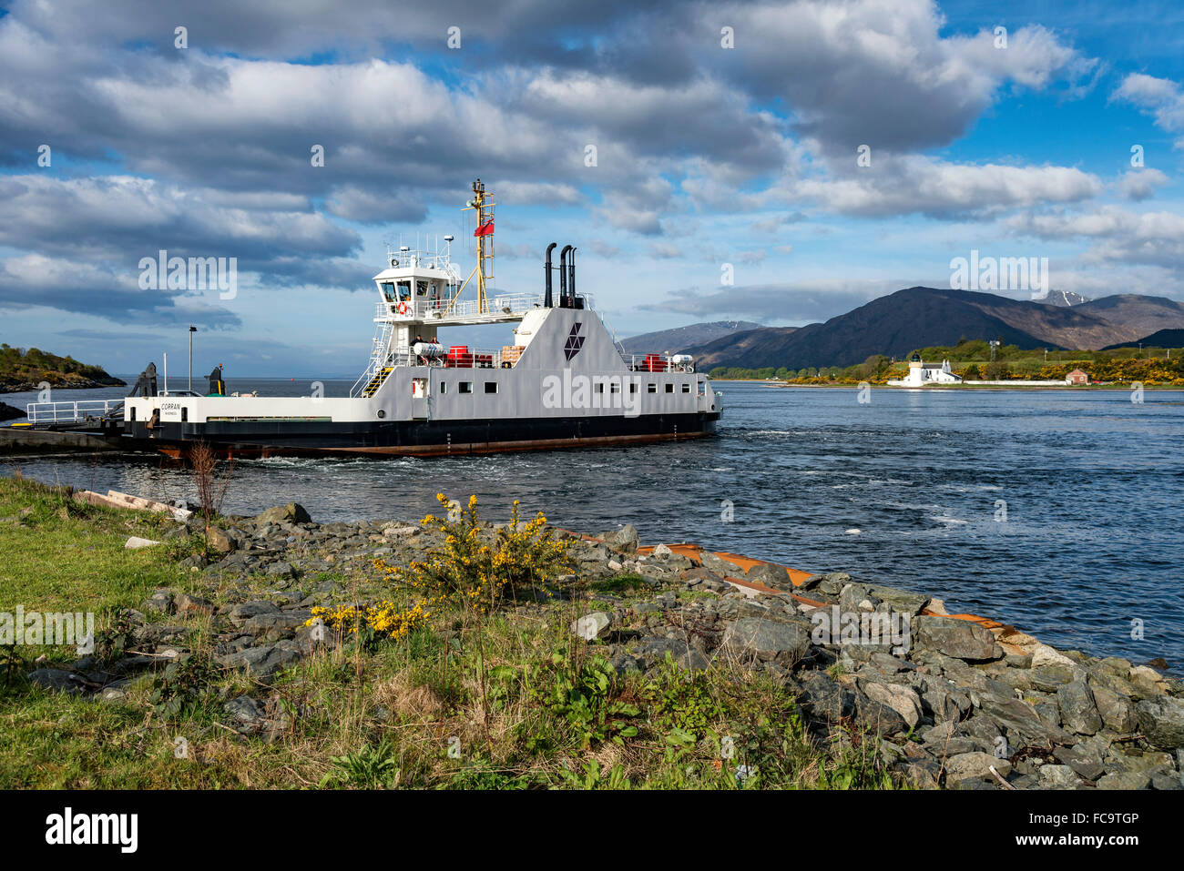 Fort william ferry hi-res stock photography and images - Alamy