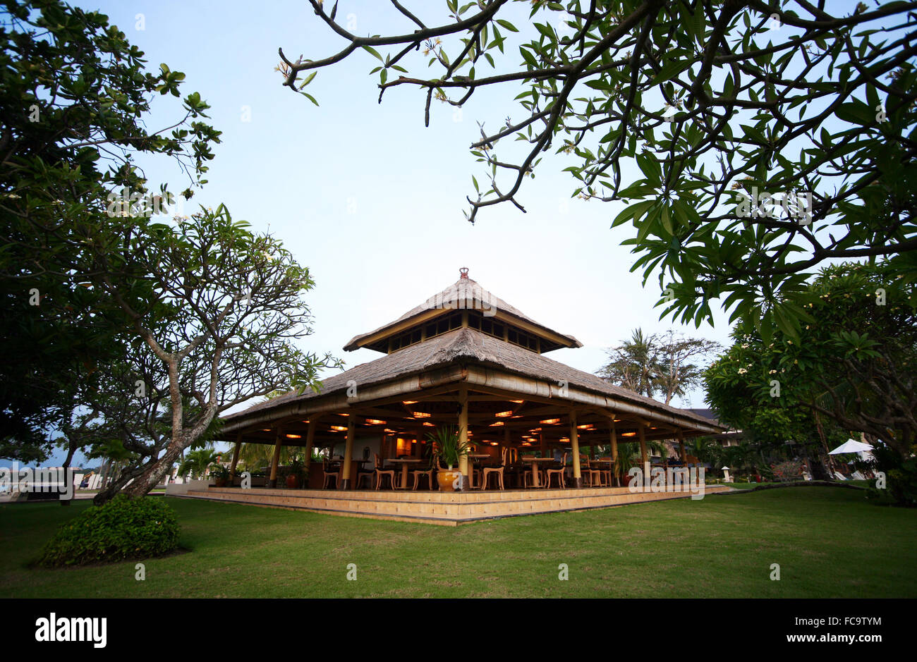 Japanese outdoor dining hi-res stock photography and images - Alamy