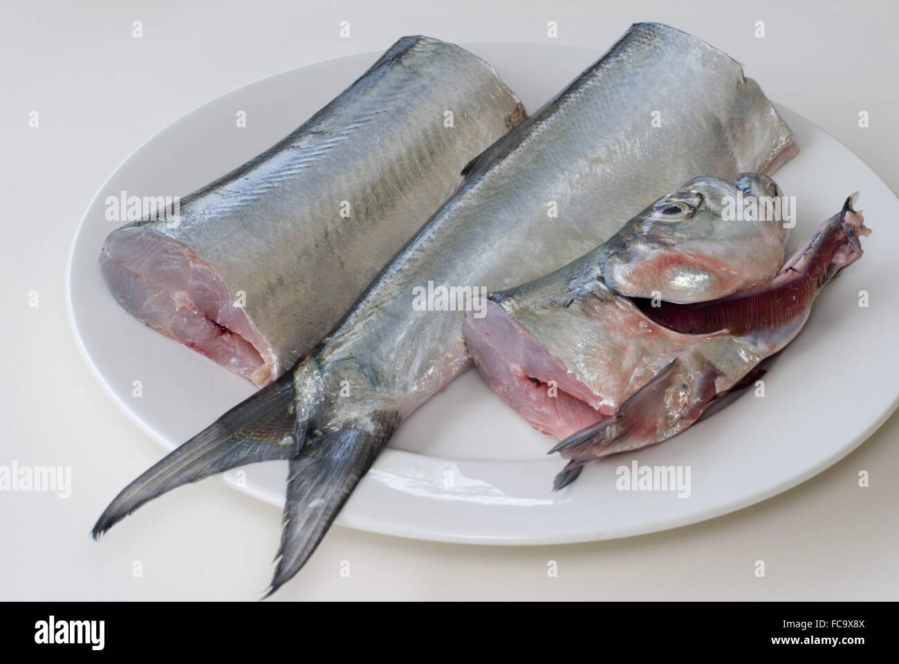 plate of fish Stock Photo - Alamy