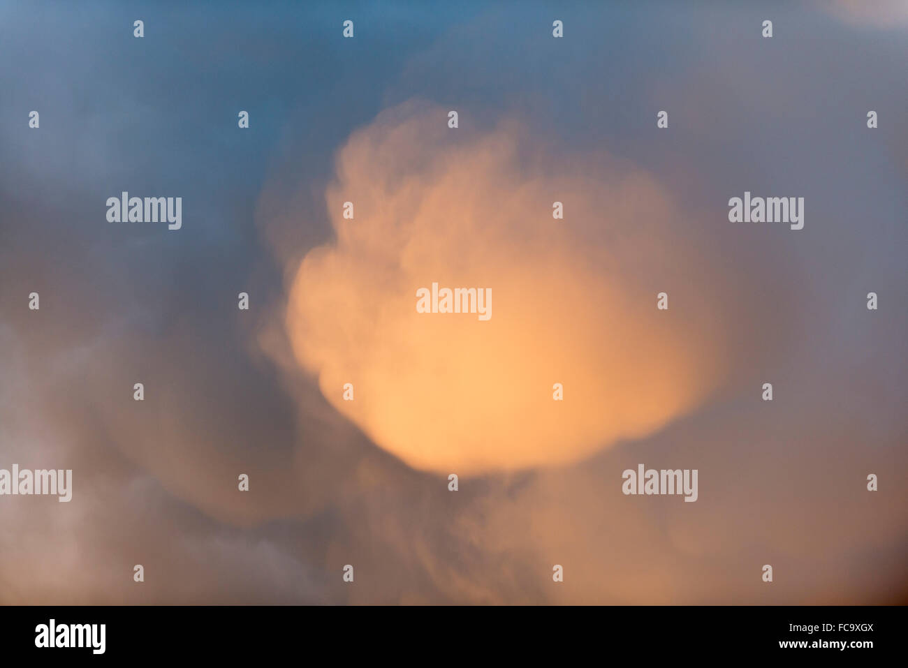 Cumulonimbus Mamma High Resolution Stock Photography and Images - Alamy