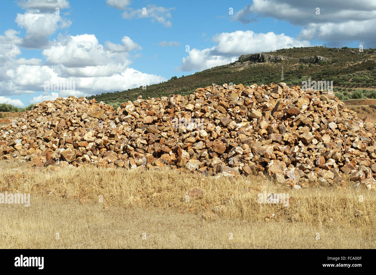 Pile of stones for construction Stock Photo - Alamy