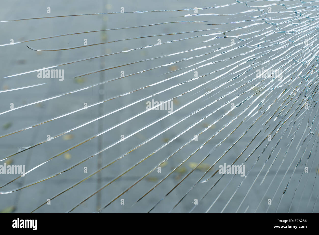 Cracked glass hi-res stock photography and images - Alamy