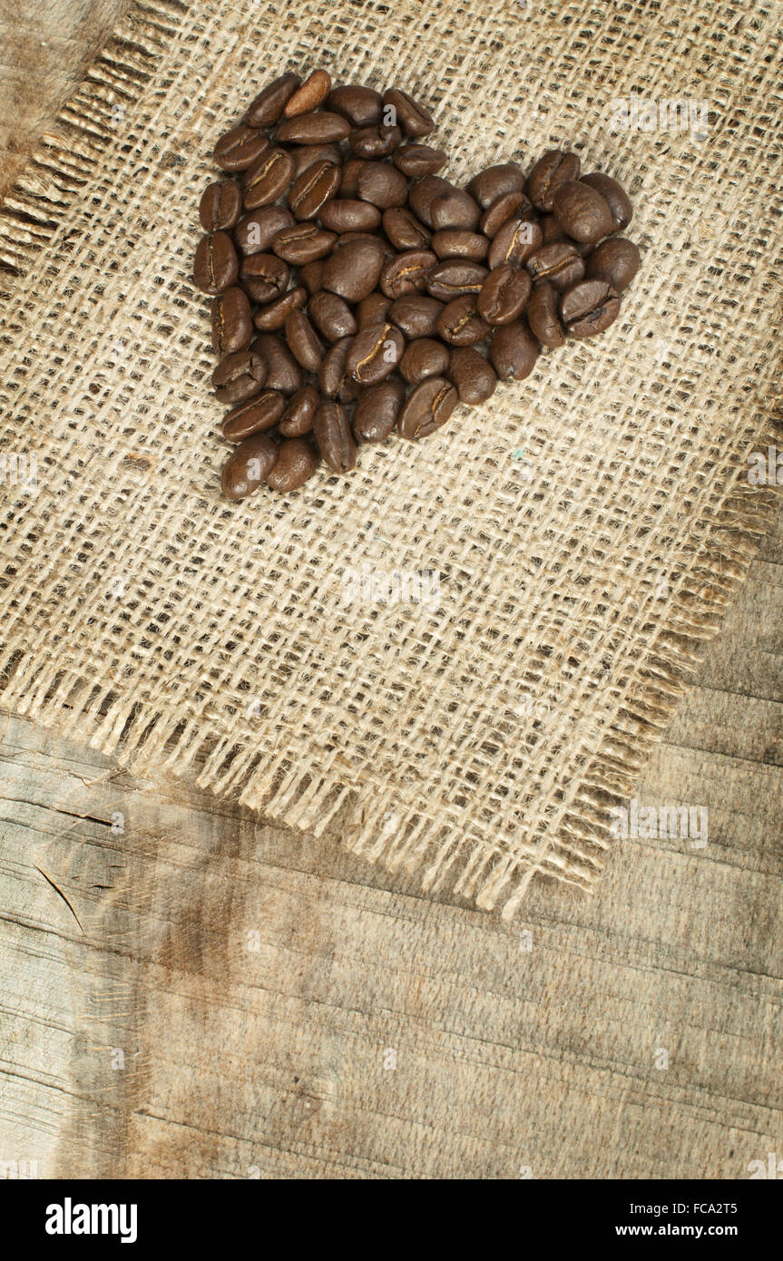 Heart made ΓÇïΓÇïof coffee beans Stock Photo - Alamy