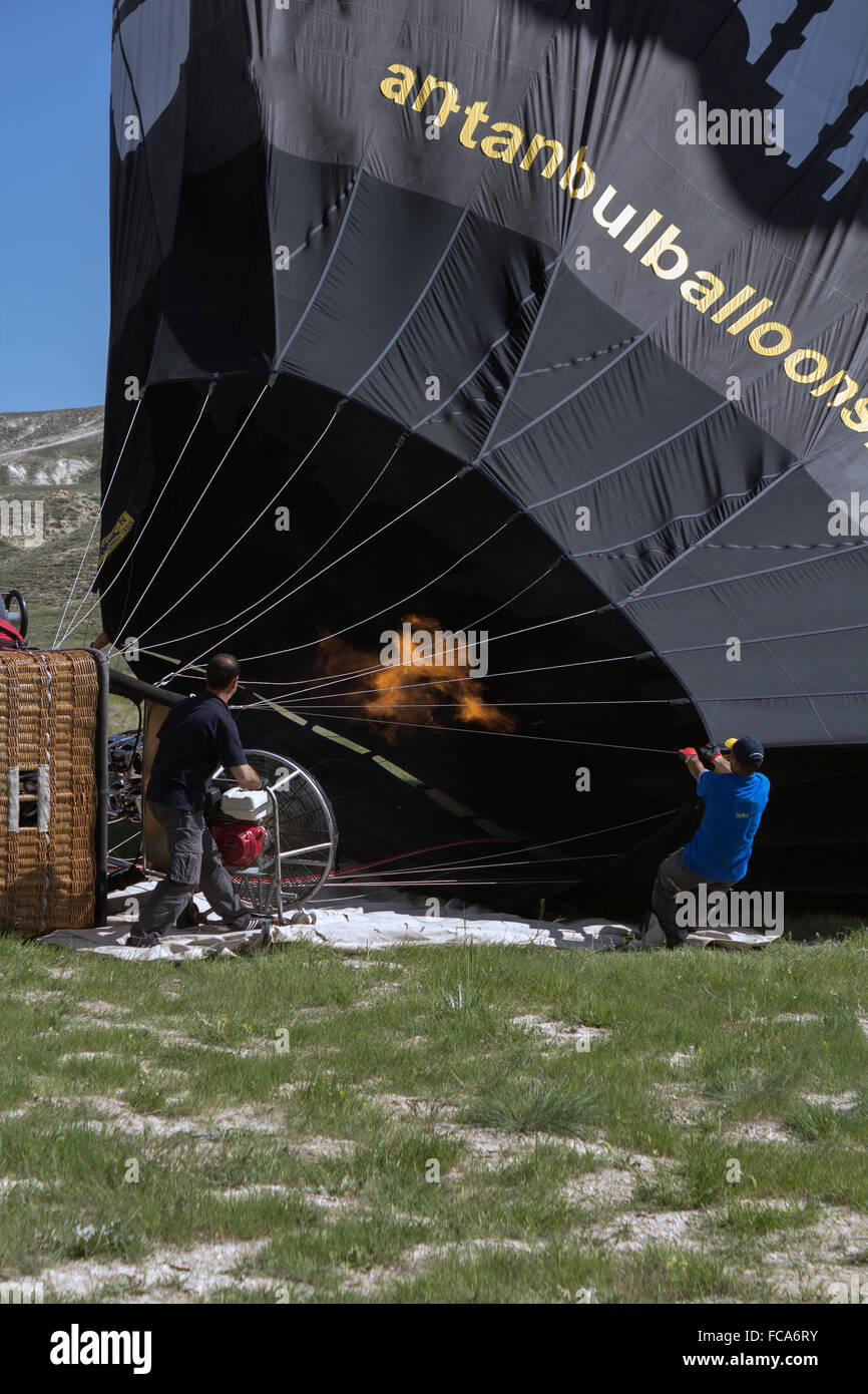 Flamethrower hi-res stock photography and images - Alamy