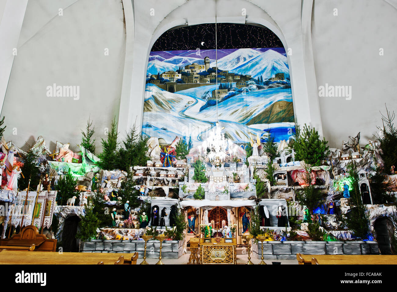 Very large christmas nativity crib Stock Photo - Alamy