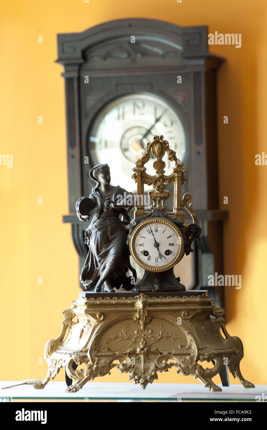 Old antique clock Stock Photo - Alamy