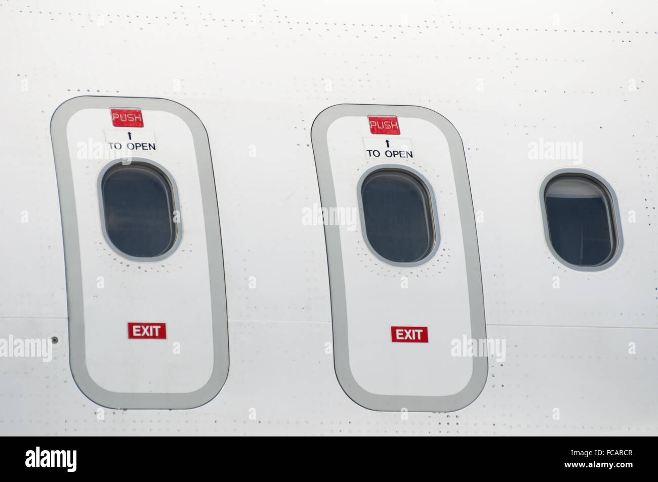 Windows airplane outside white hi-res stock photography and images - Alamy