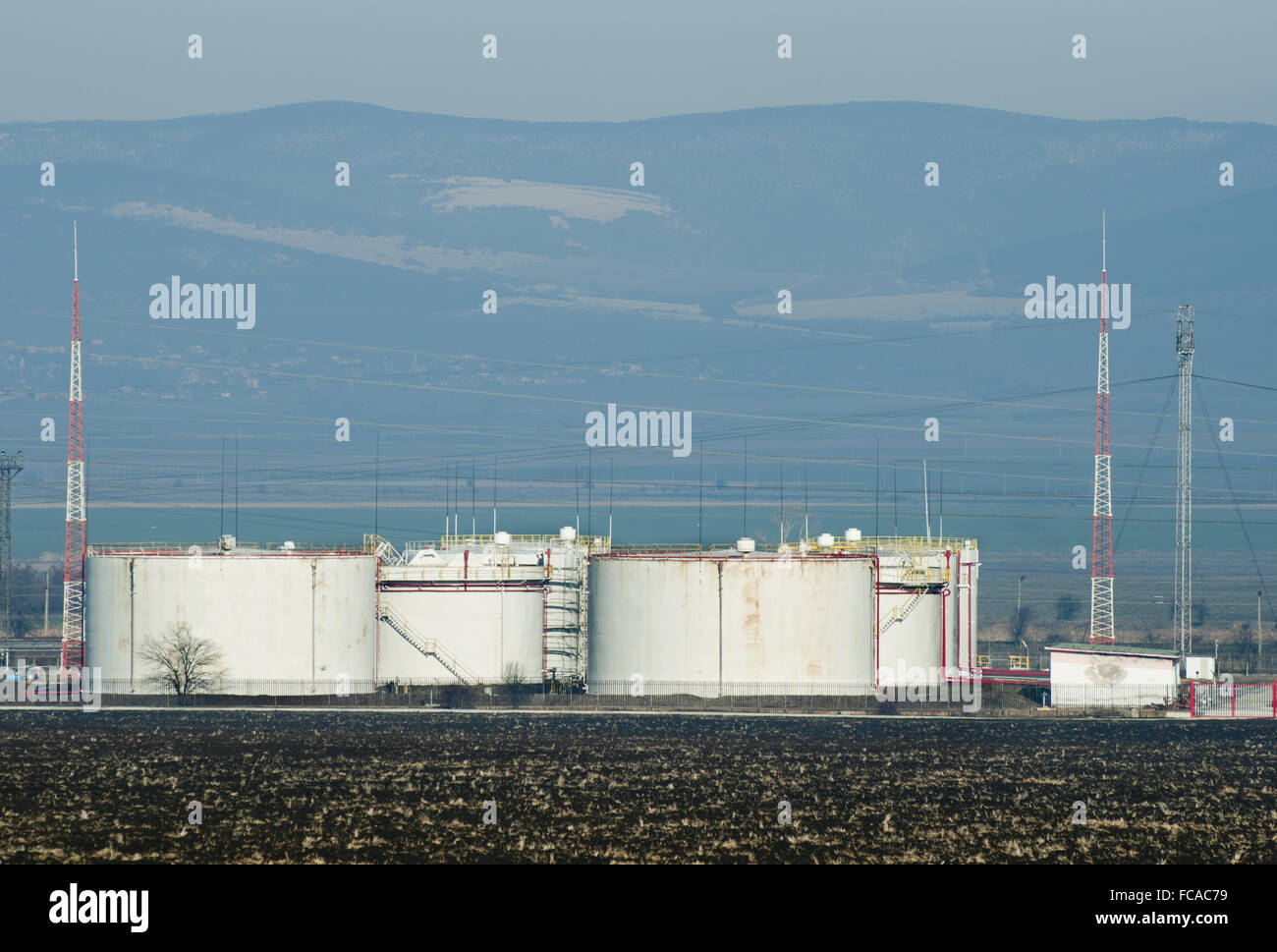 Storage tanks of petroleum products Stock Photo - Alamy