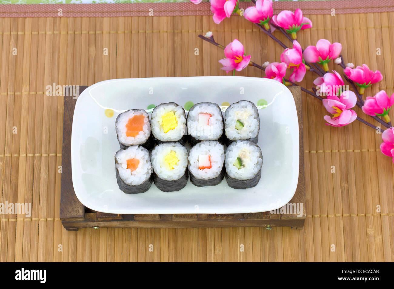 Japanese seafood sushi set hi-res stock photography and images - Alamy