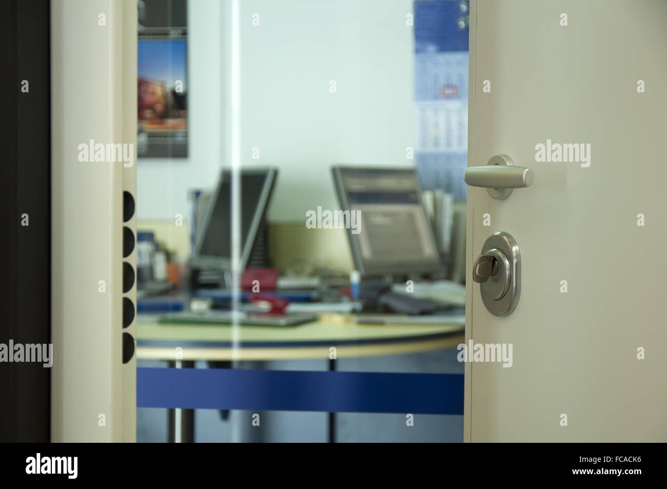 Open door in office Stock Photo - Alamy