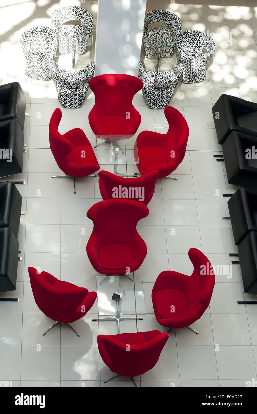 Luxurious red chairs in restaurant Stock Photo - Alamy