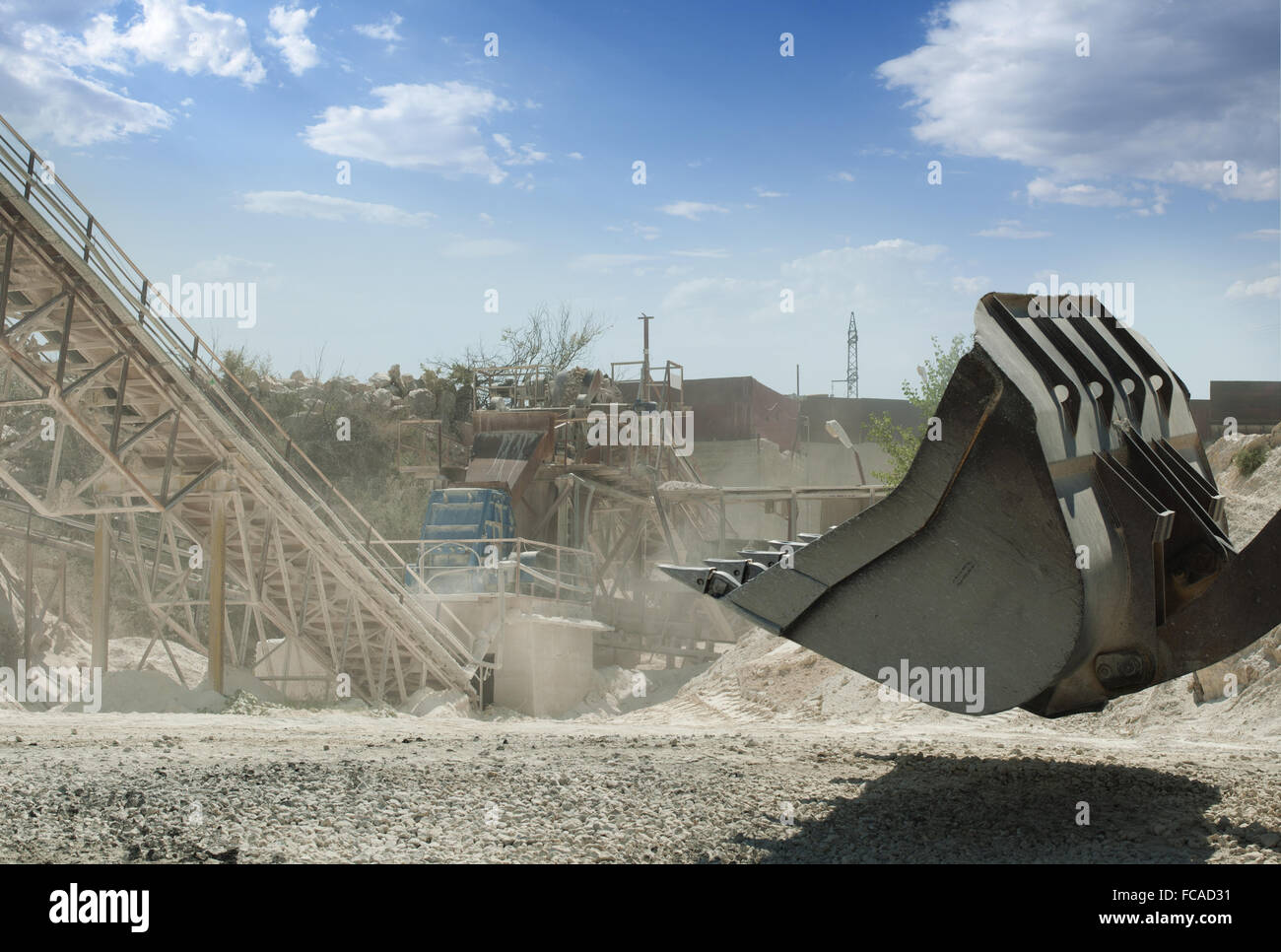 Fragmentation of rocks hi-res stock photography and images - Alamy