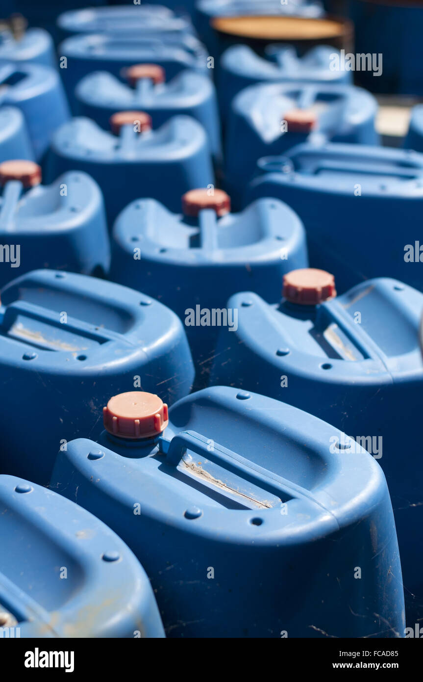 Synthetic chemical products hi-res stock photography and images - Alamy