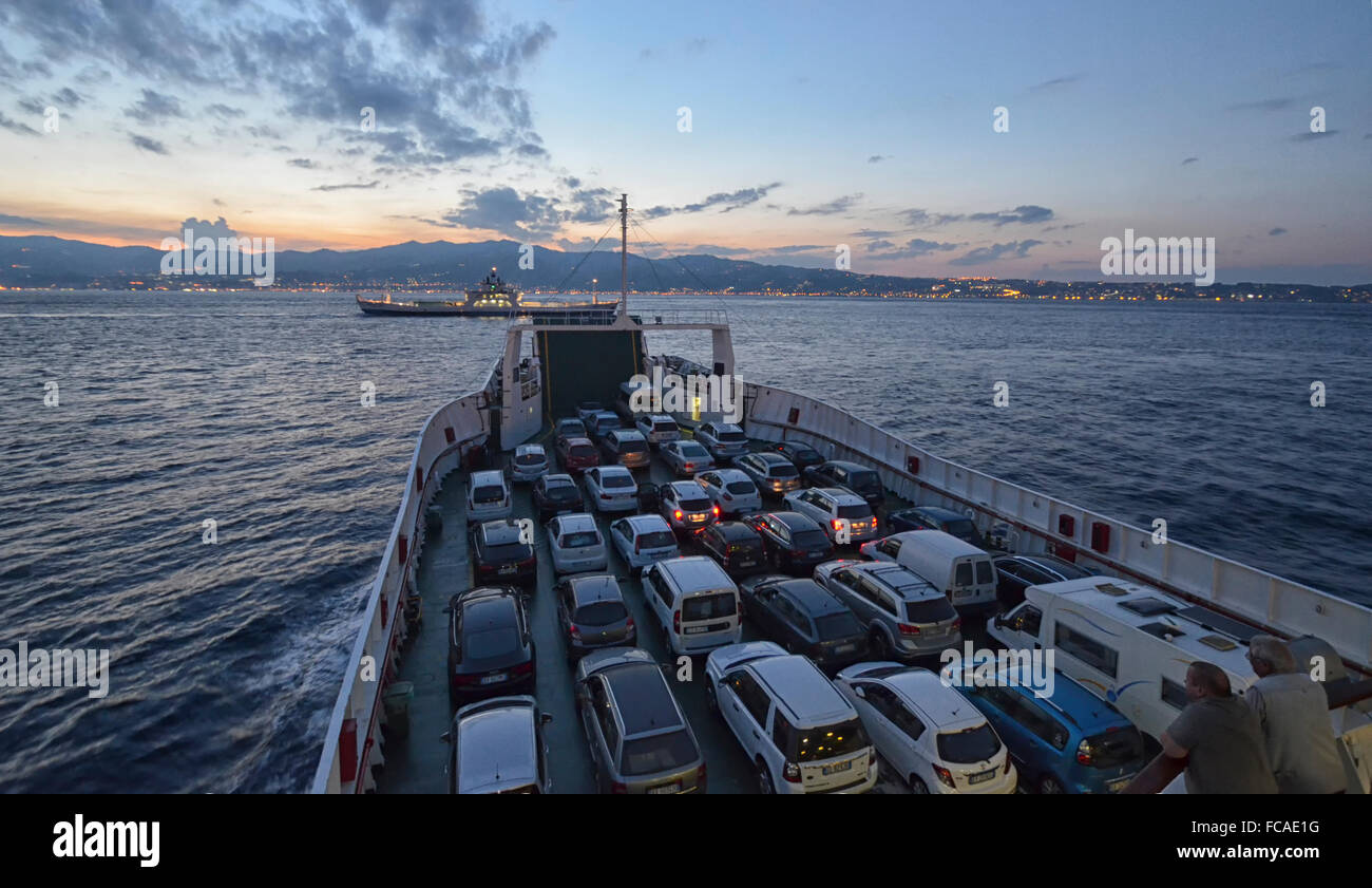 Messinas hi-res stock photography and images - Alamy