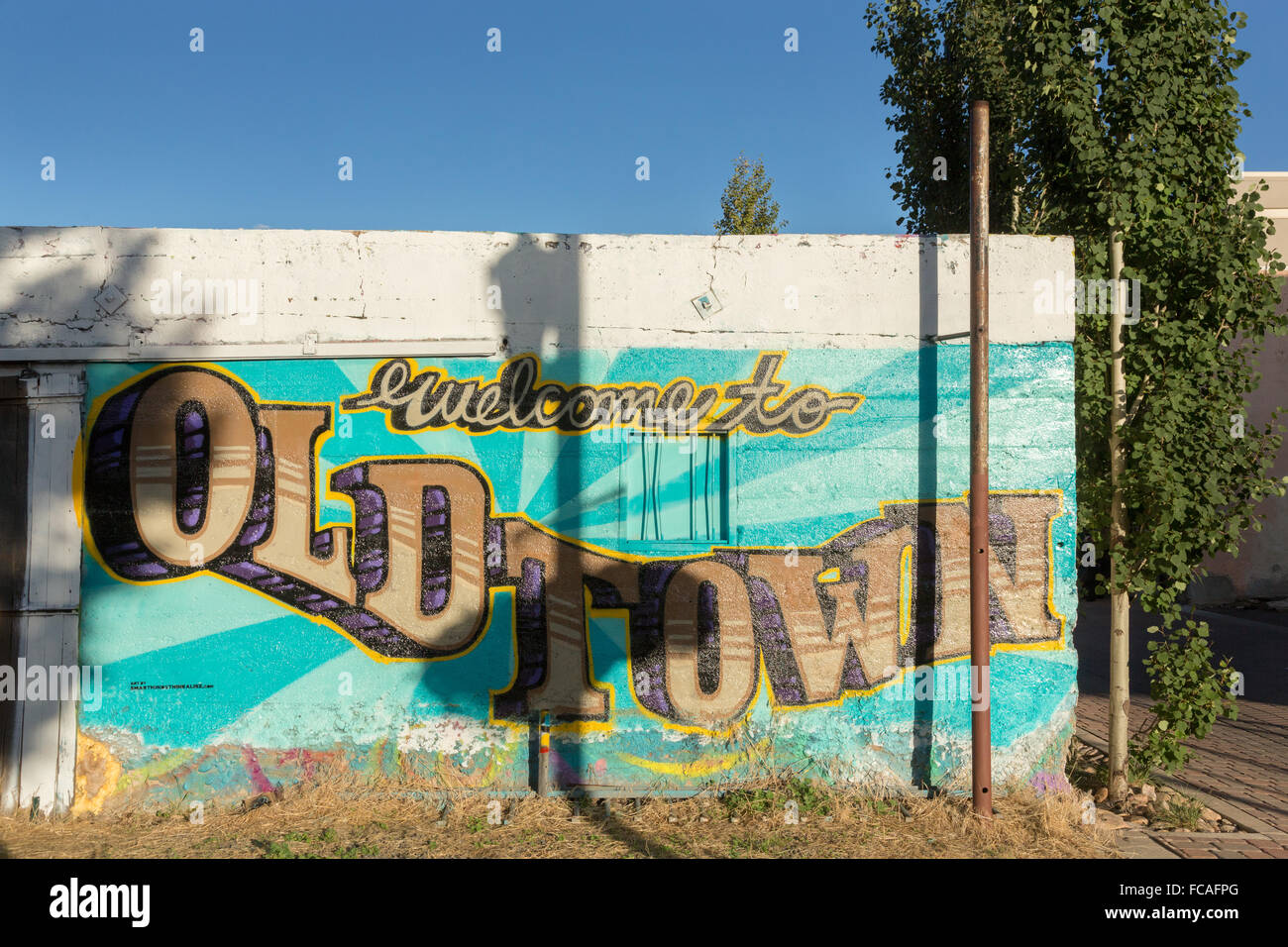 Welcome mural painted on a building in Old Firehouse Alley in the Old ...