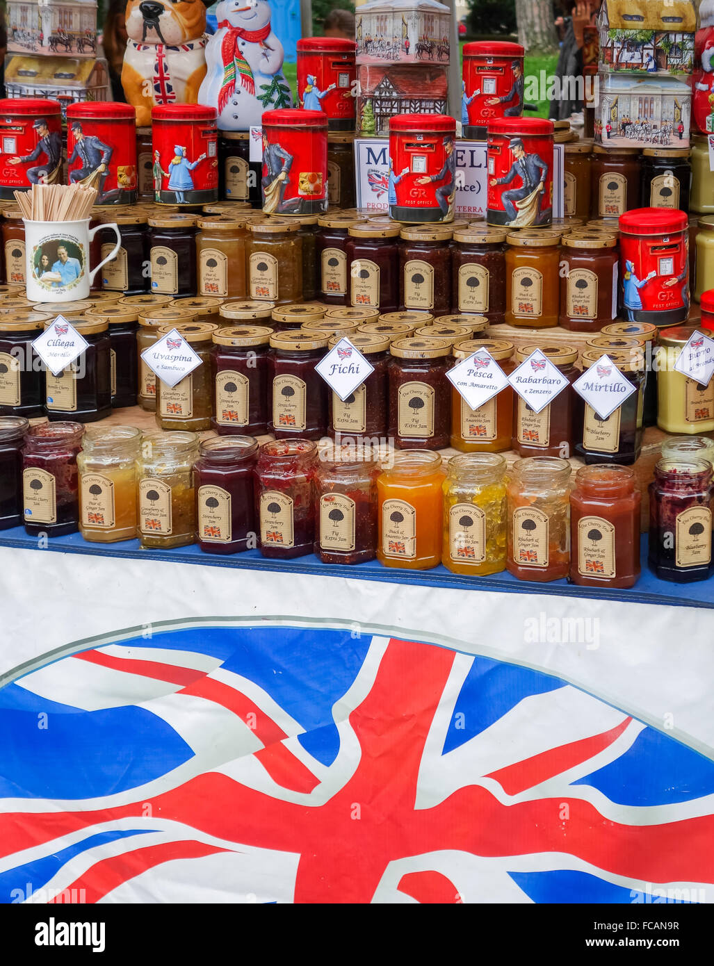 Boxes of jams hi-res stock photography and images - Alamy