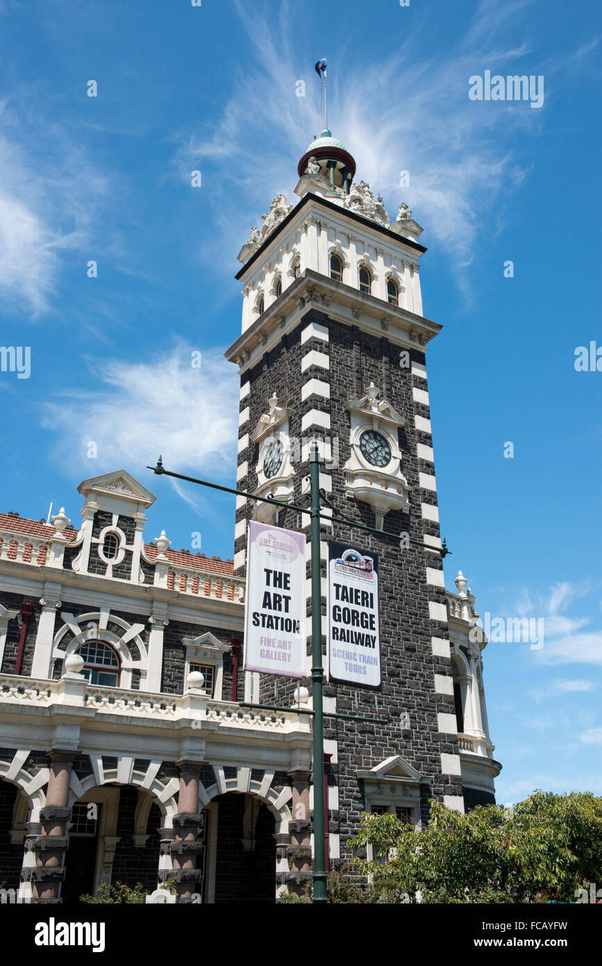 New Zealand, Dunedin, Dunedin Railways. Historic Victorian Dunedin ...