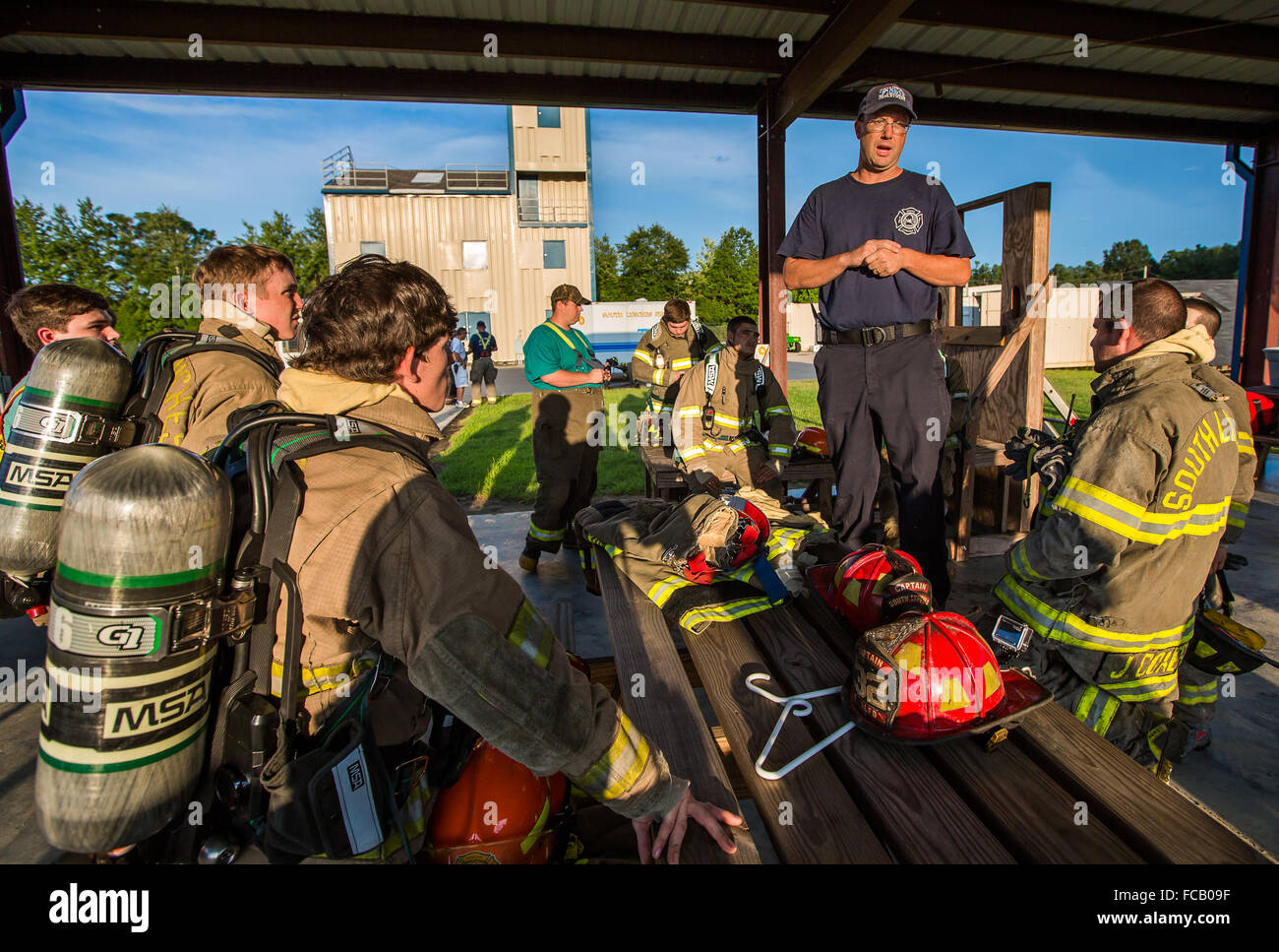 Firefighter training hi-res stock photography and images - Alamy