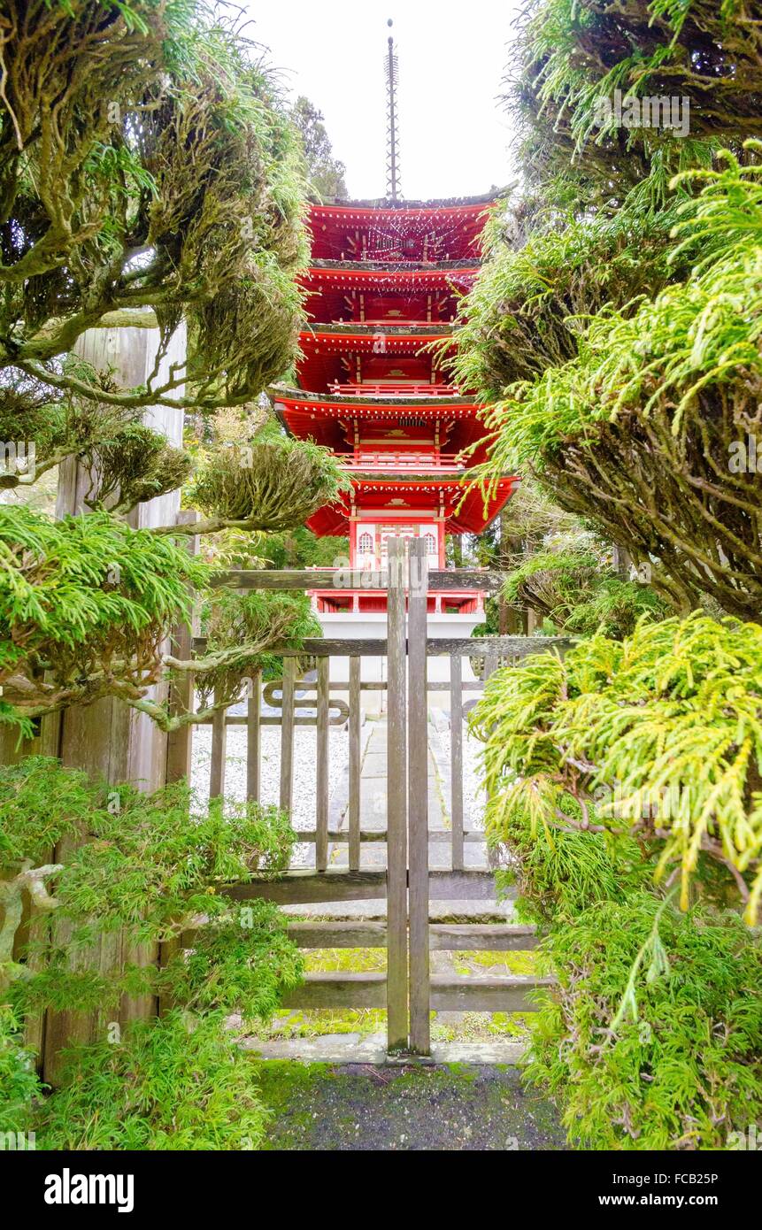 Native american shrine hi-res stock photography and images - Alamy