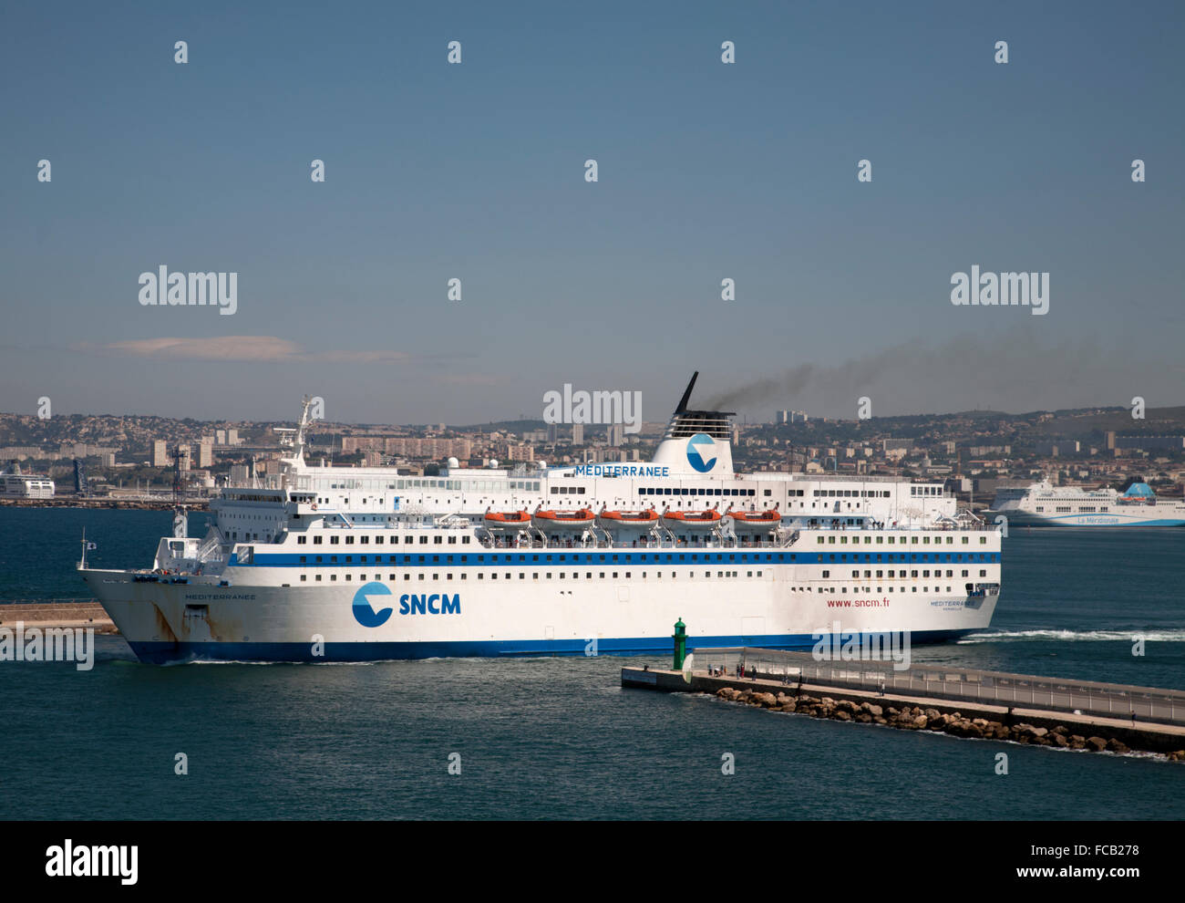 Marseille ferry hi-res stock photography and images - Alamy