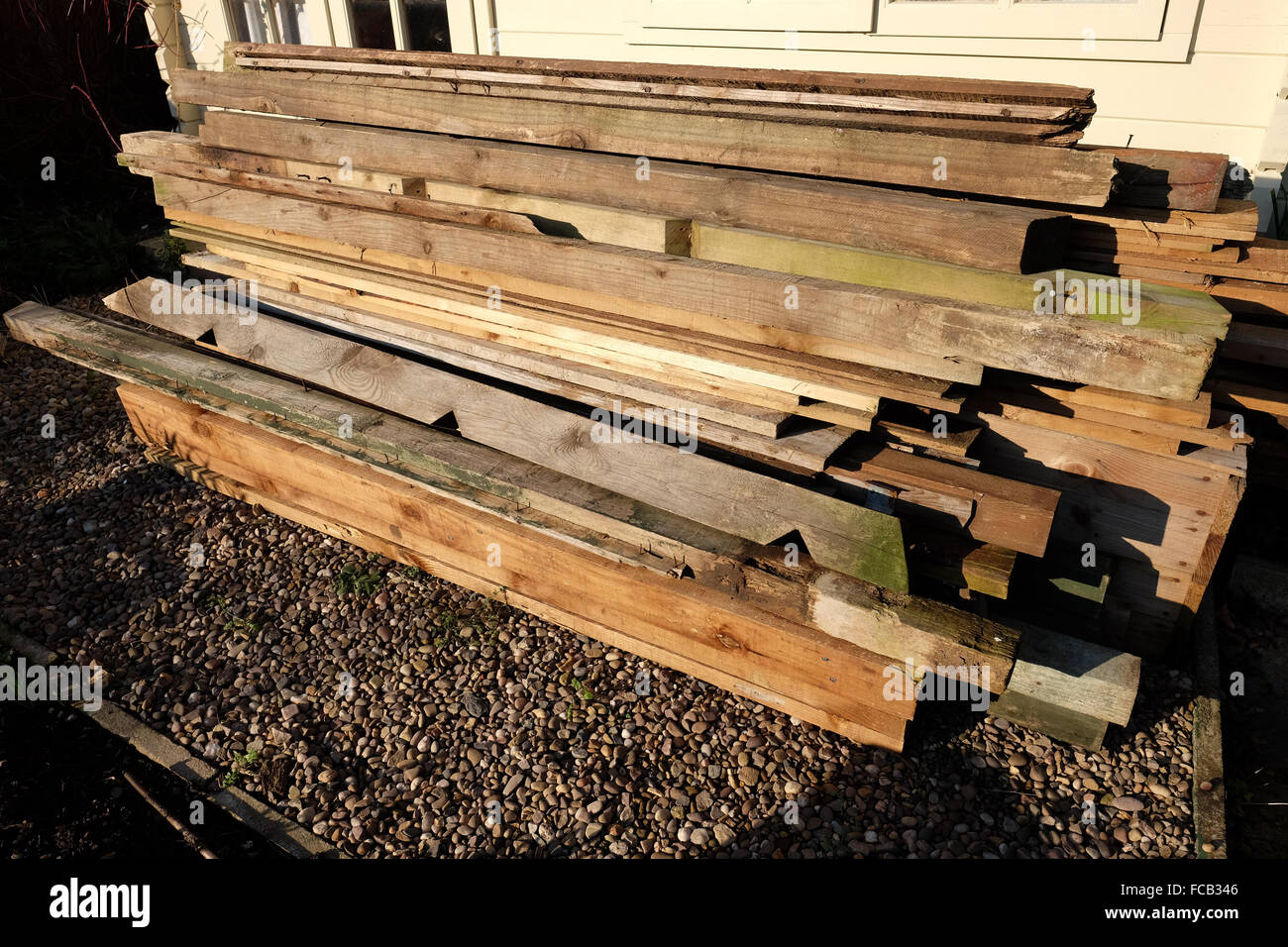 Timber wooden planks hi-res stock photography and images - Alamy
