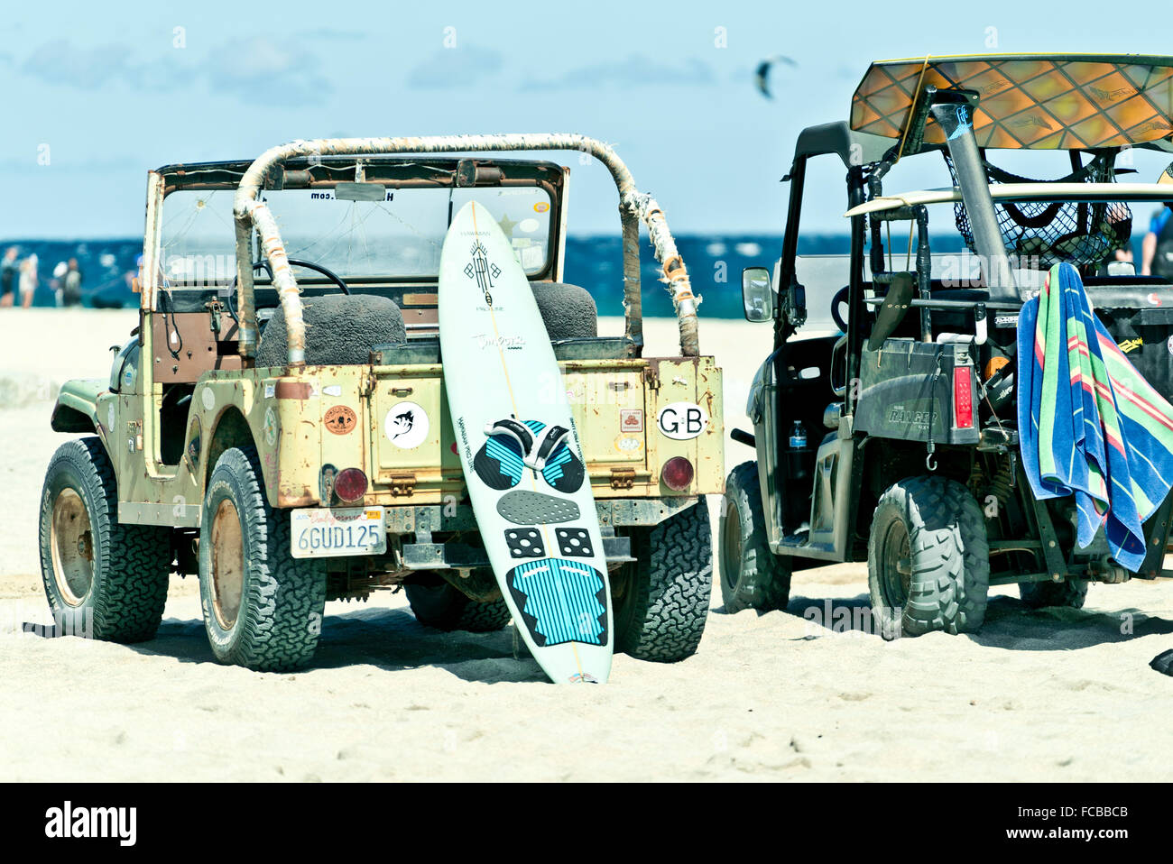 Surf Lifestyle Jeep Stock Photo - Alamy