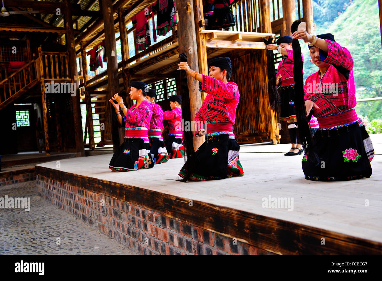 Huangluo Yao Village,Village performance,Surrounding Area Rice Terraces ...
