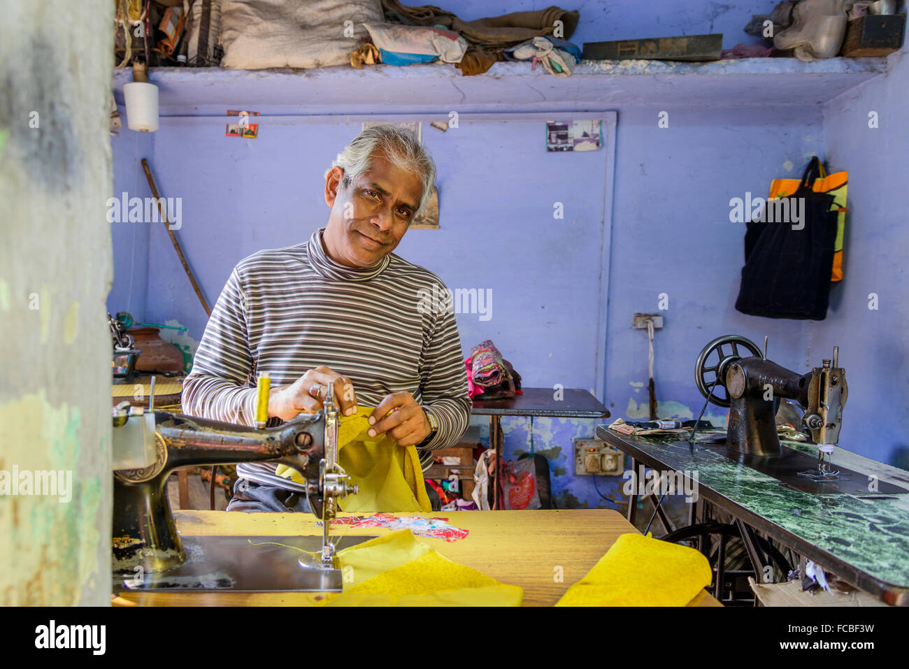 Textile sewing hi-res stock photography and images - Alamy