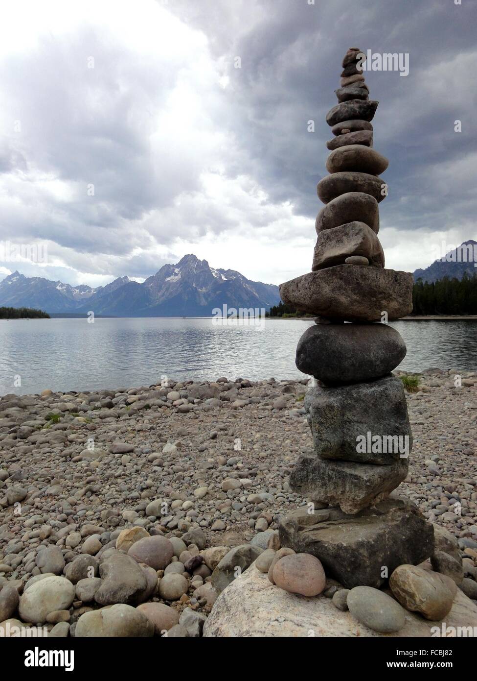 Pebbles on beach hi-res stock photography and images - Alamy