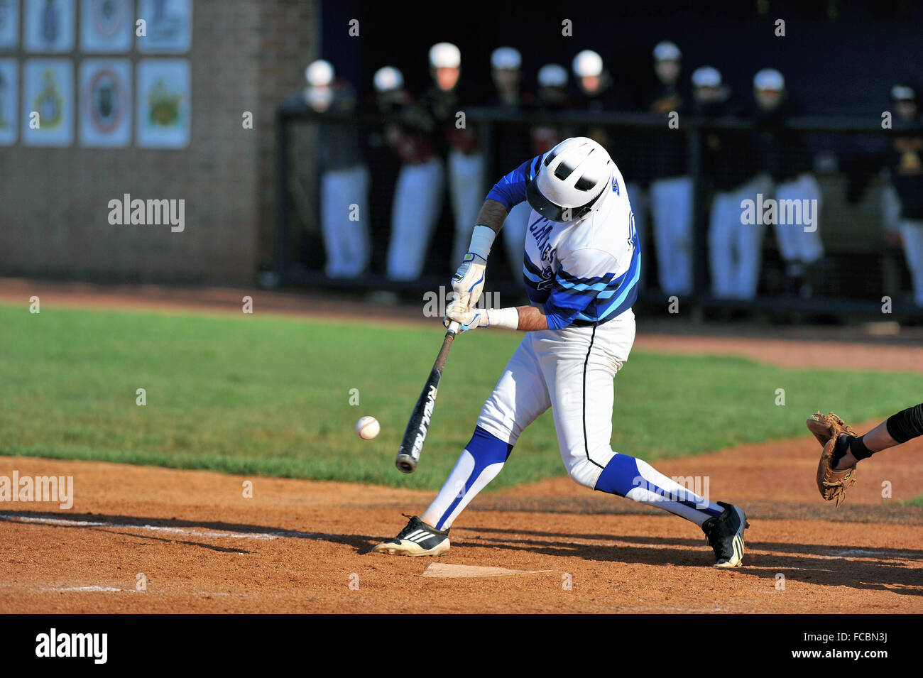Boys making hi-res stock photography and images - Alamy