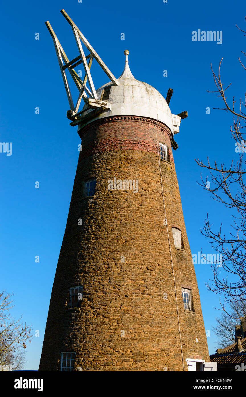 Side view windmill hi-res stock photography and images - Alamy