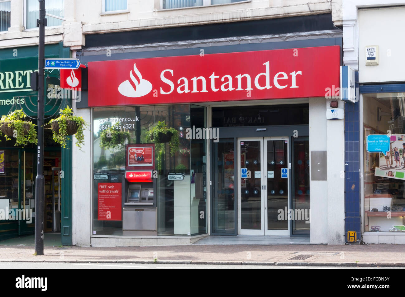 Santander branch hi-res stock photography and images - Alamy